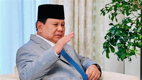 الملك عبد الله الثاني بين الرئيسين برابوو إلى الفندق إلى العشاء