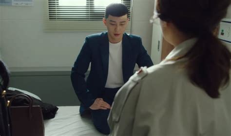 《梨泰院class》結局甜炸！朴敘俊成「告白狂魔」，捧臉深吻金多美，朴寶劍帥氣登場！ Beauty美人圈