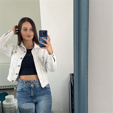 Fabiana Noll Fabiagn • Threads Say More