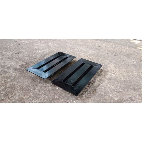 Jual Grill Besi Tutup Selokan Got Saluran Air Ukuran Kecil Aman Dilalui