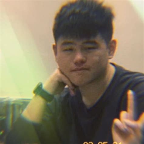 邱志綸 Clchiu • Threads Say More
