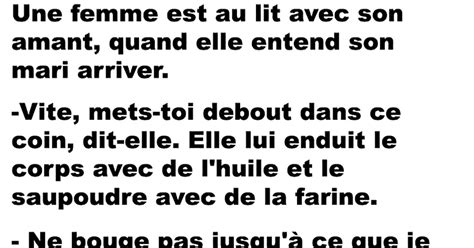 Son Mari Entre Dans La Maison Pendant Que Sa Femme Est Dans Le Lit Avec