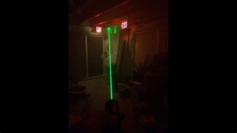 Chinese Green Laser Pointer (YL-Laser 303) Review - YouTube