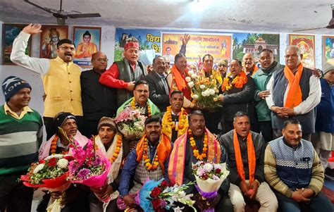 श्रीराम मंदिर आंदोलन कैबिनेट मंत्री डॉ प्रेमचंद अग्रवाल ने सेवकों को