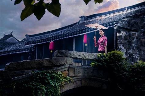 江南旧亊一别经年往事如烟散