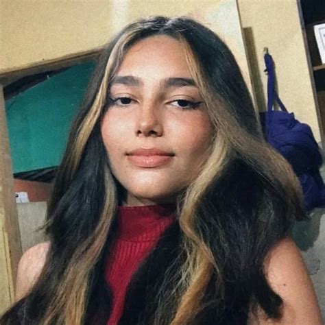 ℬℯ𝒶𝓉𝓇𝒾𝓏 Beatrizmy On Threads