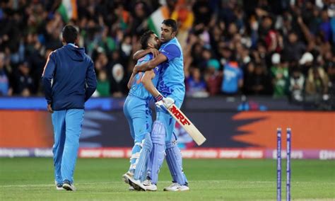 India Beat Pakistan By 4 Wickets In T20 World Cup 2022
