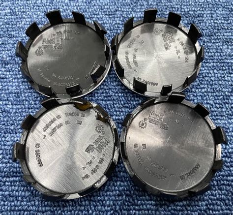 Bmw 56mm ブルー純正ホイールセンターキャップ 10ピン訳有り品4個 36136850834 G01 G05 G07 G11 G12