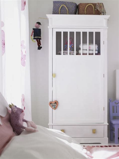 Dečiji Ormar U Obliku Male Kuće Gradnja