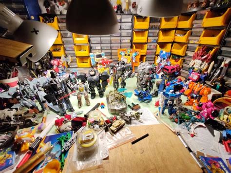 My Desk Is A Bit Crowded Rtransformers