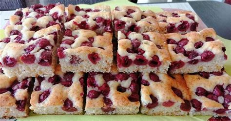 305 egyszerű és finom meggyes pite recept Cookpad receptek