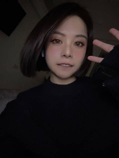 你們按摩也會叫嗎 剛剛客人一直按 一直叫然後說舒服 客：女生叫男生會興奮 男生叫女生應該也會吧 ：前提是要叫的好聽 他：