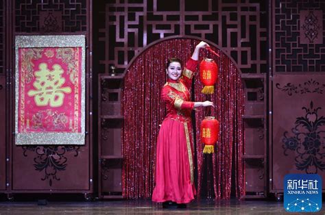 杂技魔术精品节目亮相济南 新华网