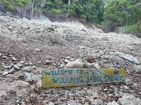 Jaboi Wisata Gunung Berapi Menantang Di Sabang