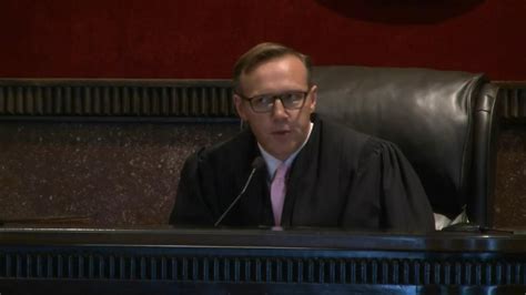 Judge Orders Johnson And Johnson To Pay 572m In Opioid Lawsuit Good