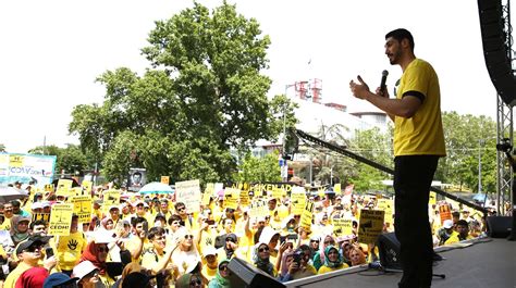 Enes Kanter Freedom Hepimiz özgür olana kadar hiçbirimiz özgür