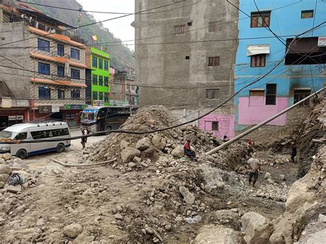 बेनीमा कृषि बजारको भवन निर्माण सुरु Nepal Marga