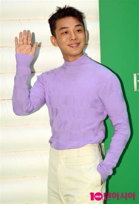 Ten 포토 유아인 가질 수 없는 남친의 비주얼 텐아시아