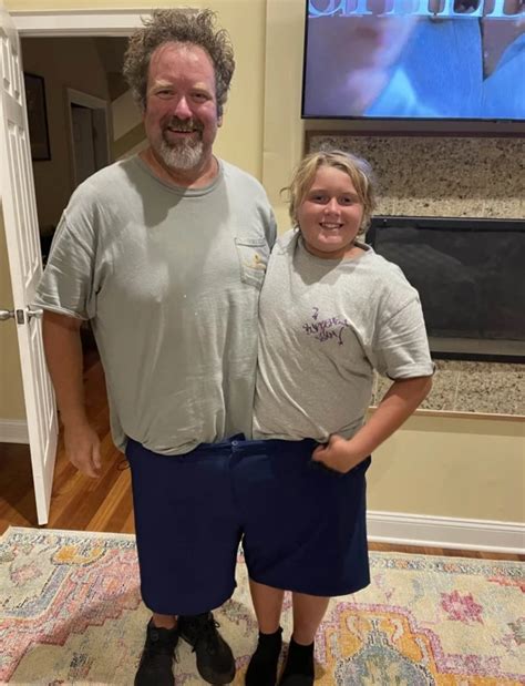 Mans Decision To Quit Drinking And Smoking Led To 222 Pound Weight Loss