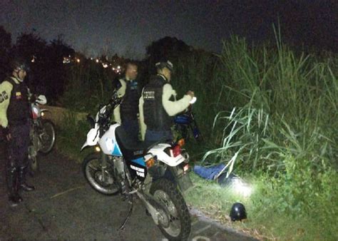 Muere Tras Estrellar Su Moto Contra Puente De Laguna Las Delicias Soy