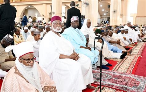 President Tinubu Attends 64th Independence Anniversary Jumat Service