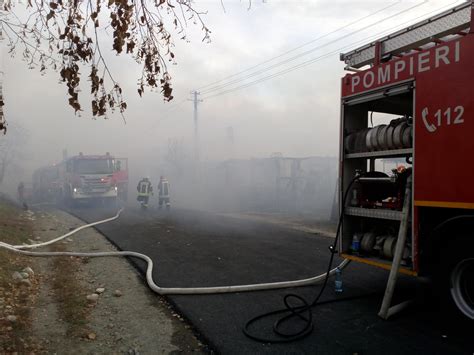 Trei incendii puternice la Cluj într o singură zi Pompierii au avut
