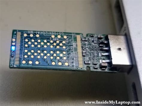 How I Fix Flash Drives With Damaged USB Ports Inside My Laptop