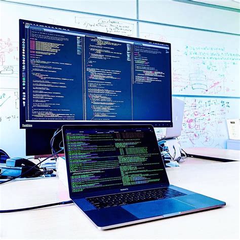 10 ابزار و کتابخانه مطرح مرتبط با فریم‌ورک Vuejs انتشارات Vuejs