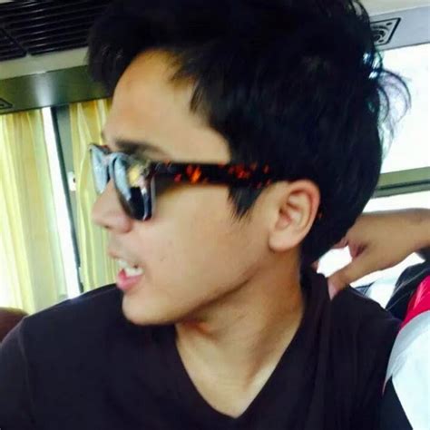 Neil Mercado Youtube