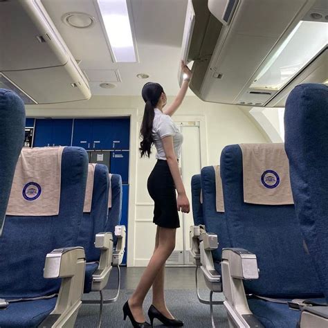 スーツ おしゃれ レディース에 있는 Kait Tan님의 핀 오피스 스타일 한국 여자 패션 패션 스타일