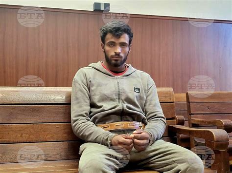 Съдът в Хасково остави в ареста 22 годишен мъж обвинен в опит за