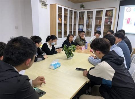 【主题教育】马克思主义学院联合电子信息学院开展“送法进园区”系列——大学生就业权益保护专场活动