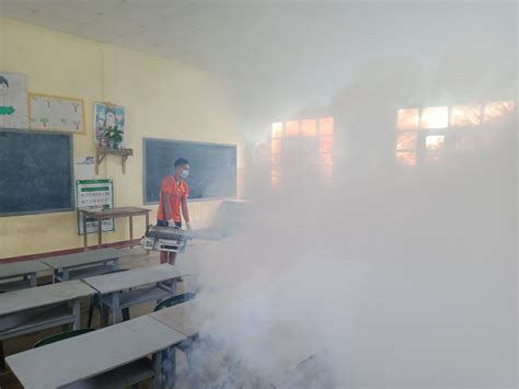 ငပုတောမြို့၌ စာသင်ကျောင်းဝန်းအတွင်း ခြင်အန္တရာယ်ကင်းဝေးစေရေးအတွက် ခြင