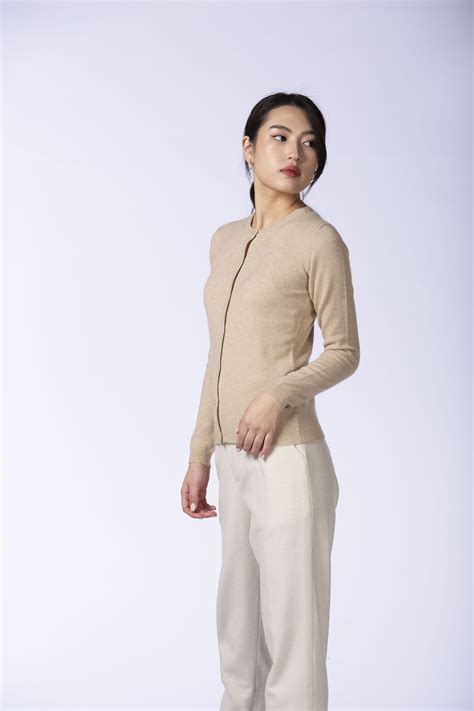 Эмэгтэй дугуй захтай загварлаг кардиган КАШМЕР ХОЛДИНГ ХХК