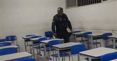 Policiamento Nas Escolas Públicas E Particulares é Intensificado Em