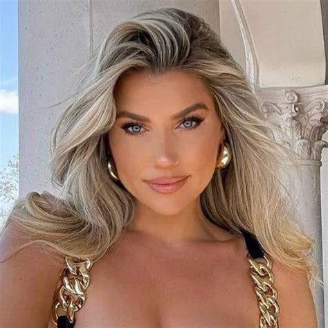 Nfl Sideline Reporter Melanie Collins Turns Heads With Gym Outfit The