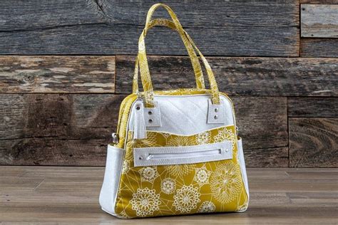 Shiloh Satchel - Pile O' Fabric | Handbag patterns, Bags, Bag pattern