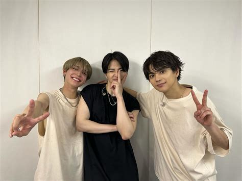 Timelesz タイムレス ⠀ ⠀ ツアー初日公演、無事に終了しました！！ 本番直前にsecondzから【timeleszコール】を