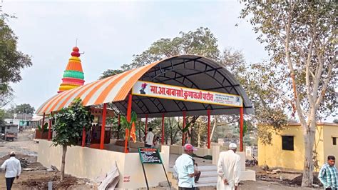 Dhule News शेतकऱ्याचा नादच खुळा शिंदे दांपत्याने उभारले 13 लाखांचे