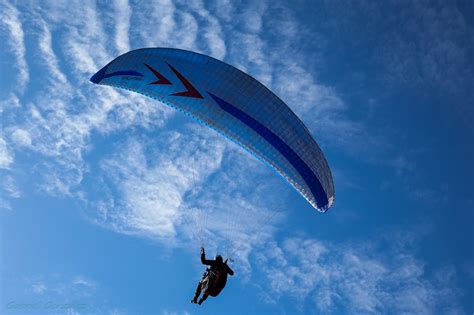 무료 이미지 경치 비행 하늘 푸른 익스트림 스포츠 패러 글라이딩 스페인 에스파 갈리시아 폰테 베 드라 파이