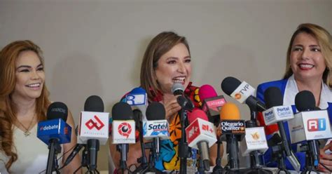 Xóchitl Gálvez cuestionó recolección de firmas en el Frente Amplio por México No los veo en la