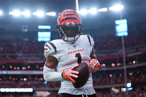 Jamarr Chase Made History In Bengals Steelers Game Athlon Sports