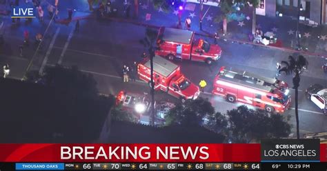 Lapd Investigating A Stabbing In The Heart Of Hollywood Cbs Los Angeles