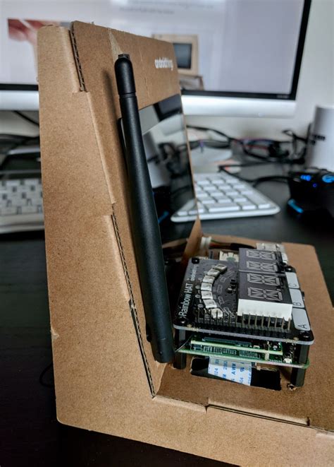 The Android Things Developer Starter Kit Assembly Android Maker Pro