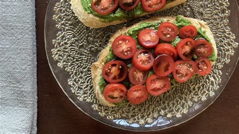 How To Use Your Wilting Greens Adulting 102