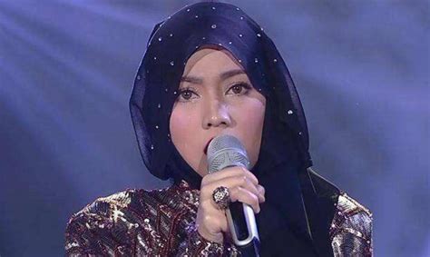 知名女歌手茜拉官宣离婚 因遭遇自然灾害身心疲惫 360娱乐，你开心就好