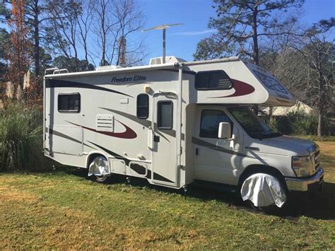 2010 Used Thor Motor Coach FREEDOM ELITE 21C Class C In Georgia GA