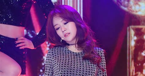 걸스데이 민아 시선 사로잡는 각선미 포토