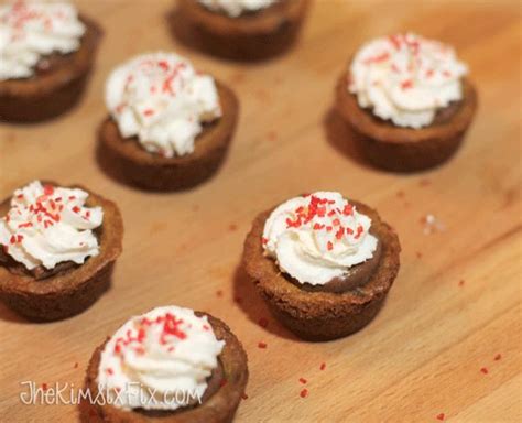 Delicious Frozen Hot Chocolate Cookie Cups