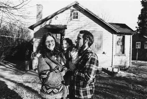 Linda Lovelace The Girl Next Door Who Starred In Deep Throat